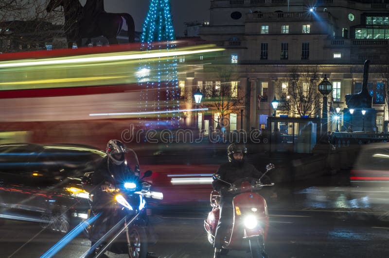 Moving traffic editorial image. Image of city, transportation - 85022645