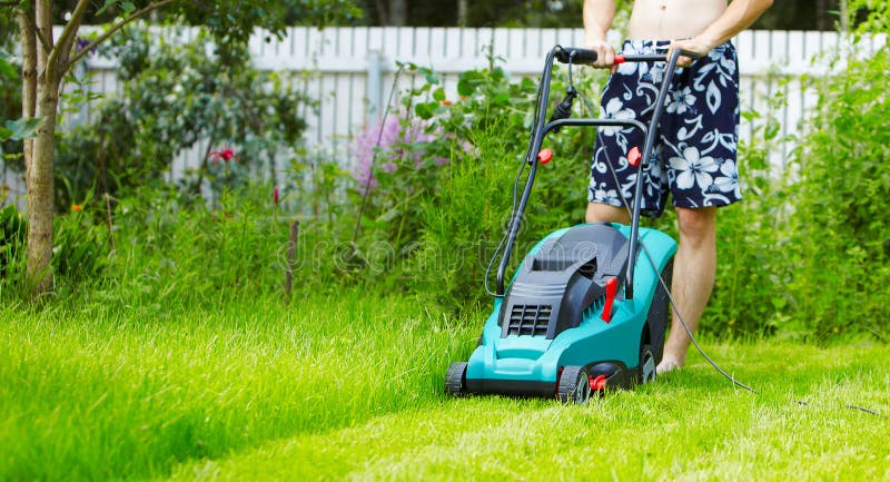 Mowing the lawn stock image. Image of short, turf, field - 21518223
