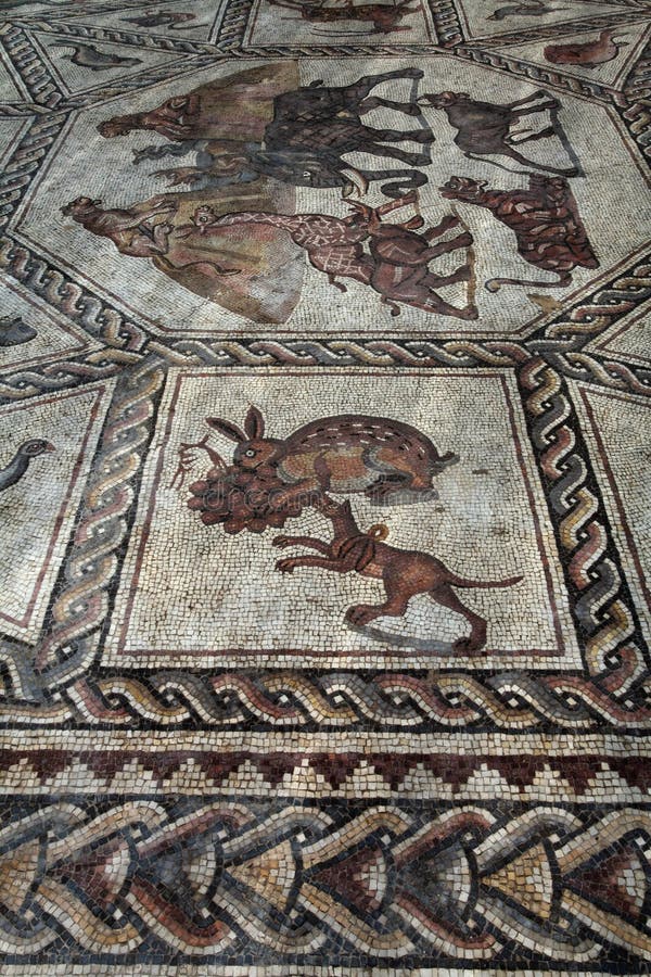 Mozaika rzymska obraz stock. Obraz złożonej z ptaki, wcześnie - 10224063