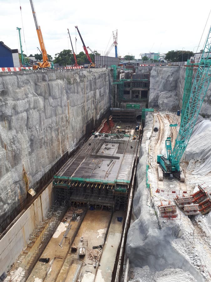 MRT Underground Construction Site Editorial Stock Image - Image of ...
