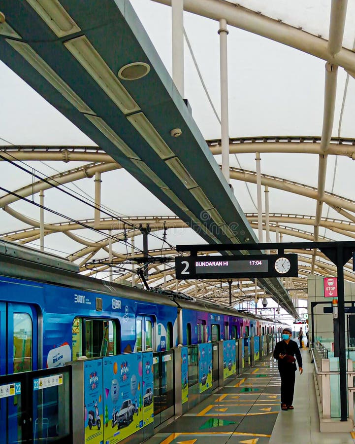 The MRT Jakarta Station Platform Editorial Photo - Image of vehicle ...