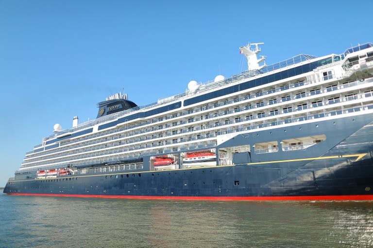 MSC Explora 1 - Explora Journeys Editorial Photo - Image of boat, ocean ...