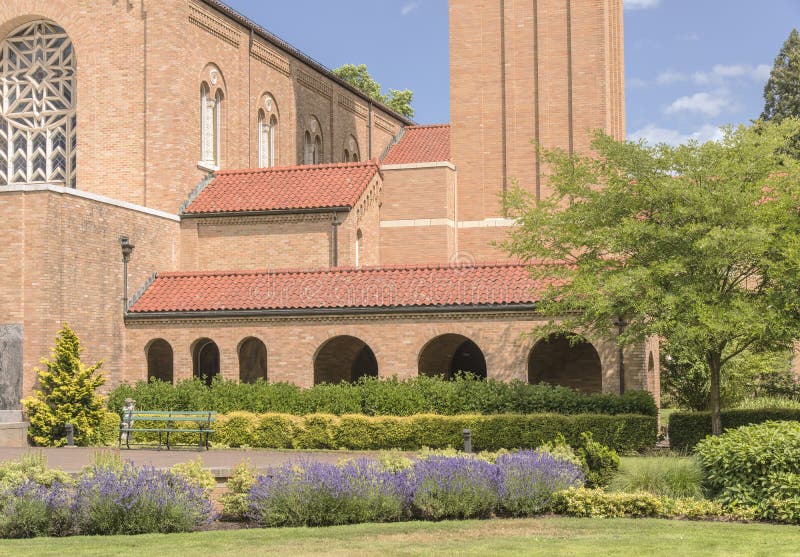 Mt Angel Abbey Y Argumentos Oregon Imagen de archivo - Imagen de ...