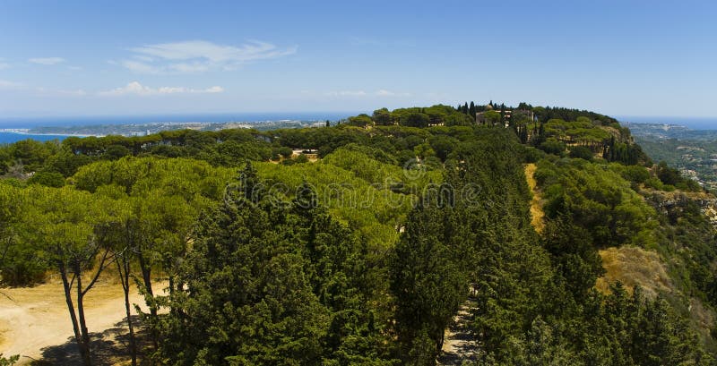 Mt. Filerimos - Acrópolis De Ialyssos Imagen de archivo - Imagen de ...