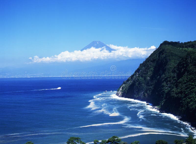 Mt fuji stock image. Image of calm, waves, tranquility - 4587623