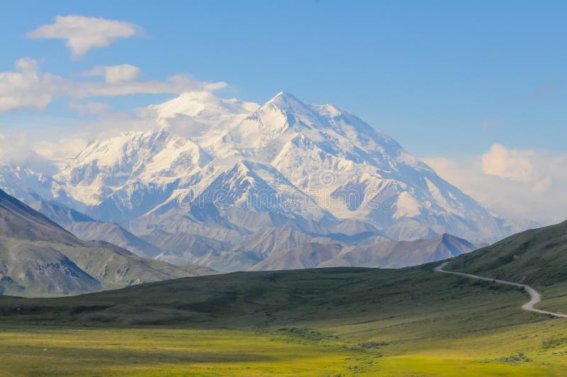 Mt. McKinley stock photo. Image of green, mountain, healy - 32980090