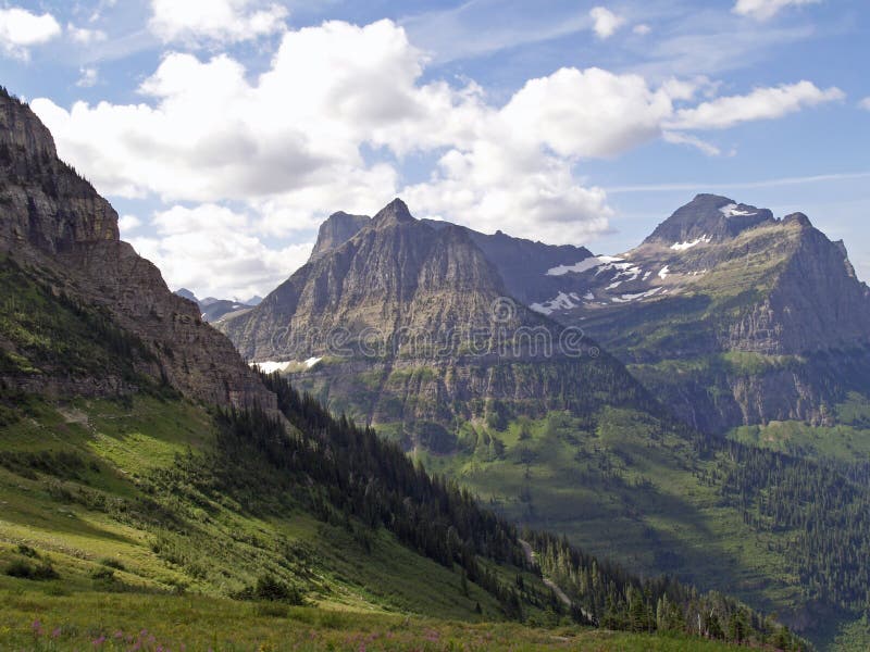 Mt Oberlin and Cannon Mtn from the Highline Stock Photo - Image of ...
