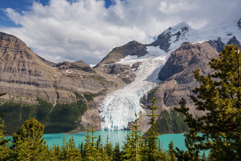 Mt Robson stock photo. Image of berg, falls, hiking - 155784692
