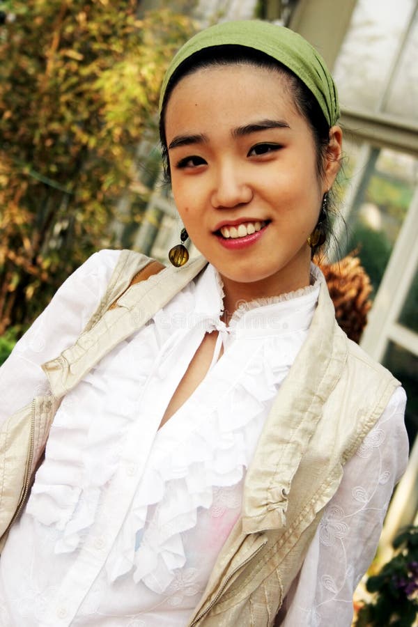 Muchacha coreana hermosa imagen de archivo. Imagen de gente - 813015