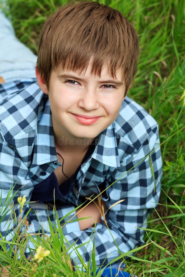 Muchacho imagen de archivo. Imagen de manera, fashionable - 21122209