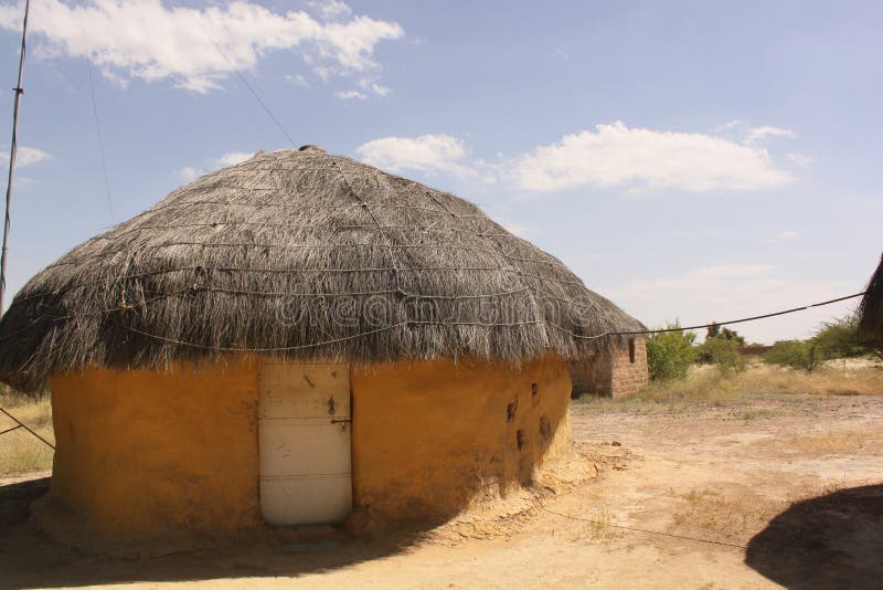 Traditional Thatched Mud Huts Stock Image - Image of empty, asian: 18738641