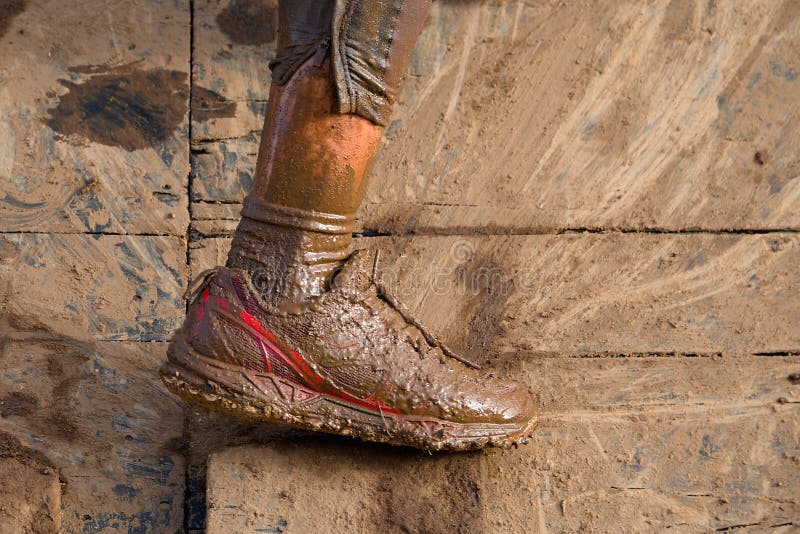 Mud Race Runners Muddy Feet Stock Image - Image of extreme, outdoors ...