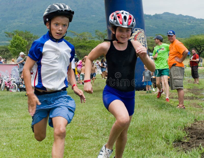 Mudskippers Participants Make a Splash at the 2013 AQuellÃ© Mudman ...