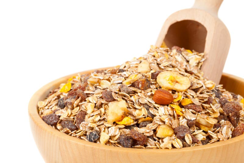 Muesli in Der Schüssel Mit Schaufel Stockbild - Bild von mahlzeit ...