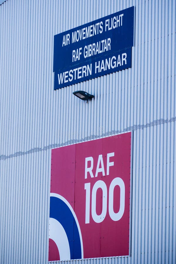 Muestras En La Royal Air Force Gibraltar Foto editorial - Imagen de ...