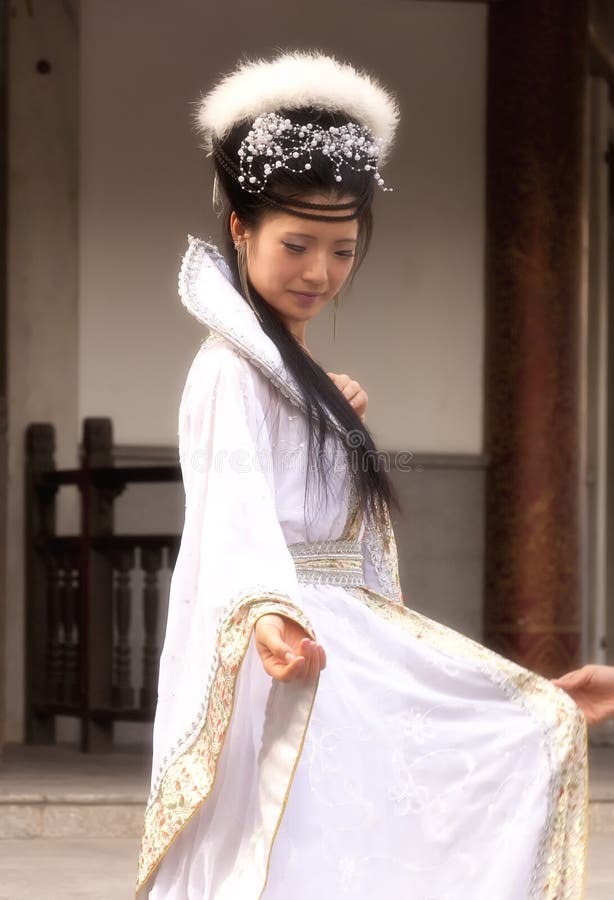 Mujer china hermosa imagen de archivo editorial. Imagen de cuadros ...