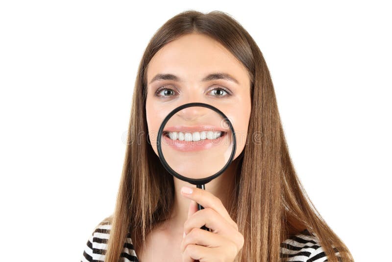 Mujer con lupa foto de archivo. Imagen de moderno, lindo - 157142630