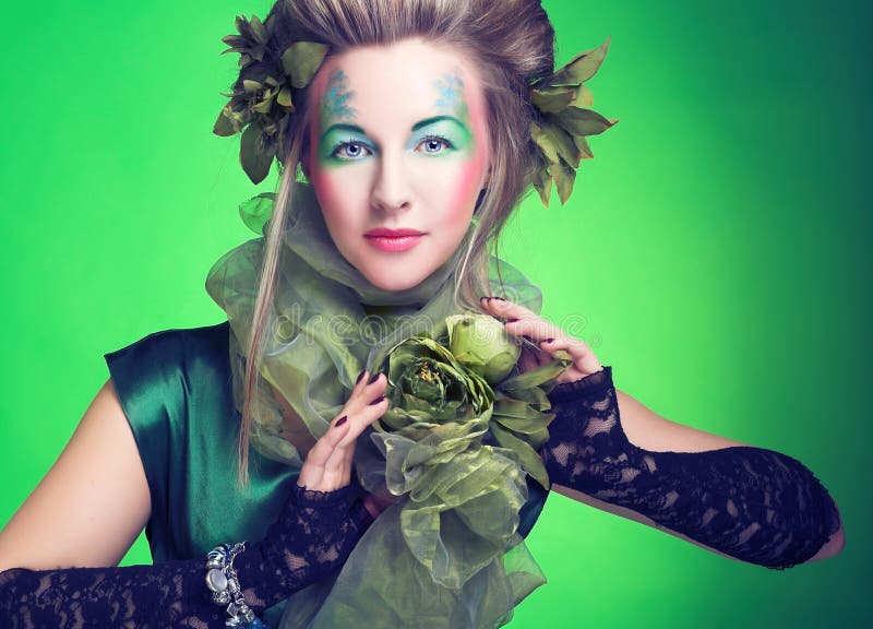 Mujer creativa imagen de archivo. Imagen de caliente - 40325799