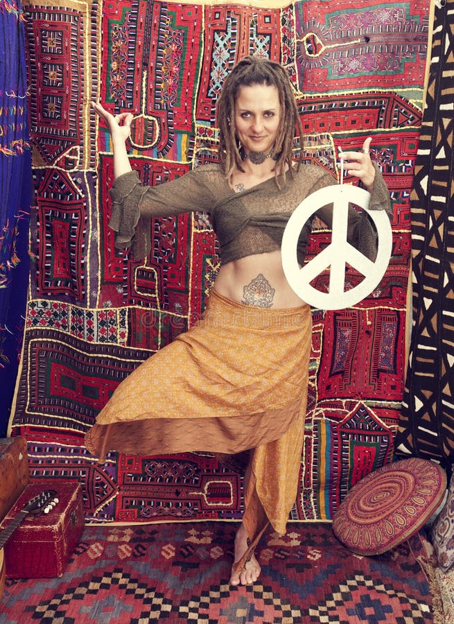 Mujer de la paz foto de archivo. Imagen de muchacha, material - 20784460