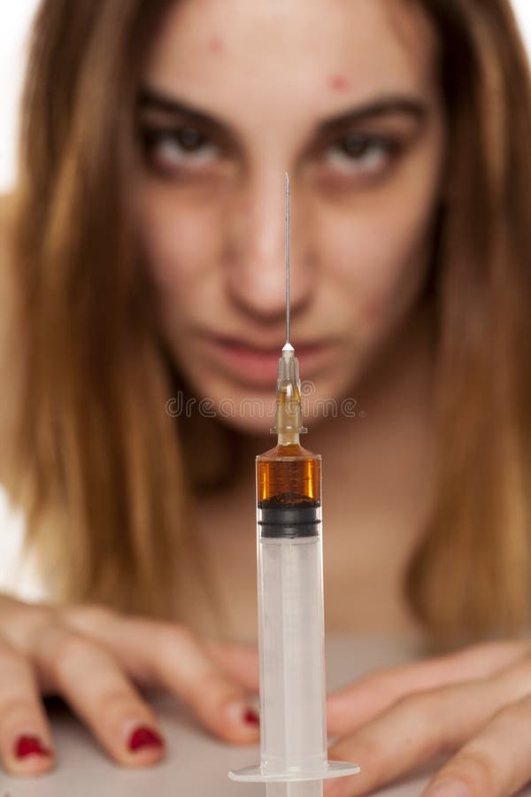 Mujer del drogadicto foto de archivo. Imagen de drogas - 120024242