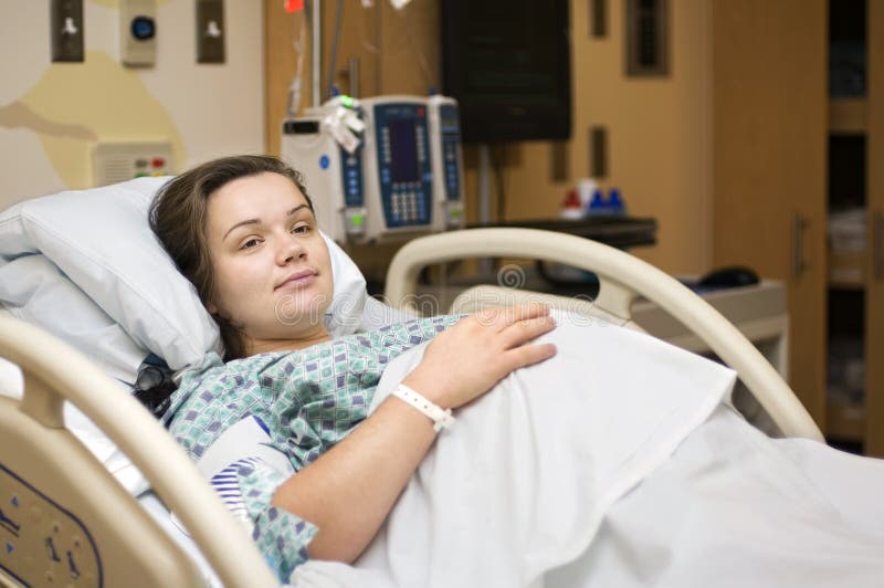 Mujer Embarazada En Hospital Imagen de archivo - Imagen de nacimiento ...