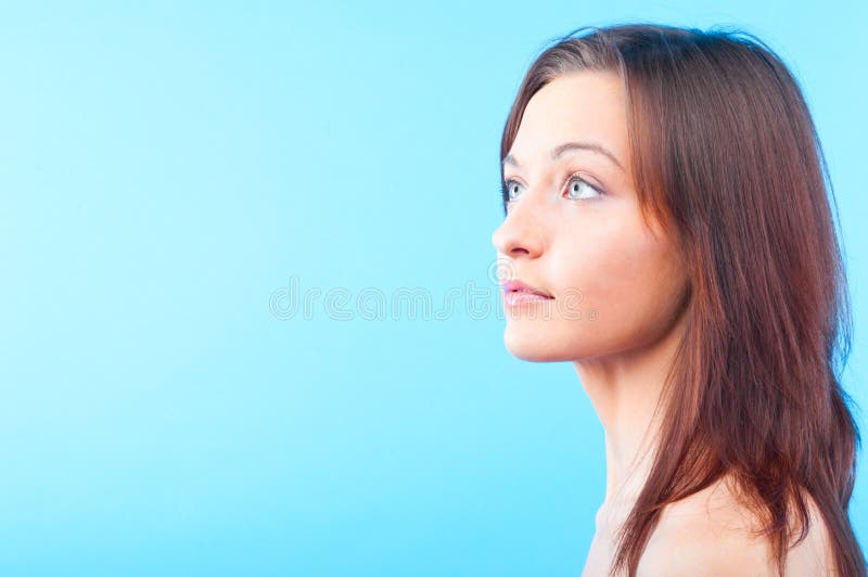 Perfil Trigueno Atractivo De La Cara De La Mujer Foto de archivo ...
