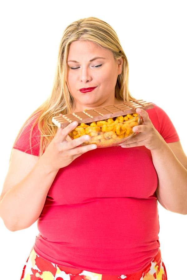 Mujer Rubia Gorda Joven Que Come La Zanahoria Cruda Foto de archivo ... Mujer Rubia Gorda Joven Que Come La Zanahoria Cruda Foto de archivo ...