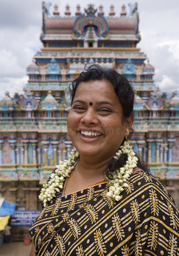 Mujer India En Madurai - La India Foto de archivo editorial - Imagen de ...