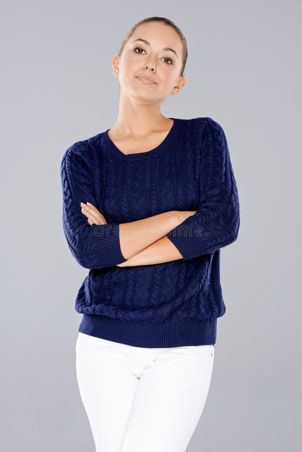 Mujer Joven Descarada Confiada Foto de archivo - Imagen de brazos ...