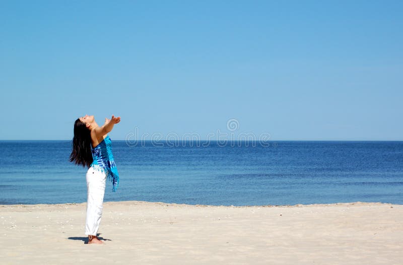 Mujer libre imagen de archivo. Imagen de cielo, expresivo - 5149297