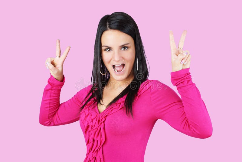Mujer Que Hace El Signo De La Paz Imagen de archivo - Imagen de ...