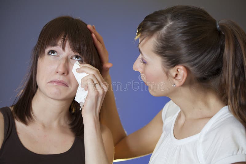 Mujer que llora foto de archivo. Imagen de cara, lazo - 12954260