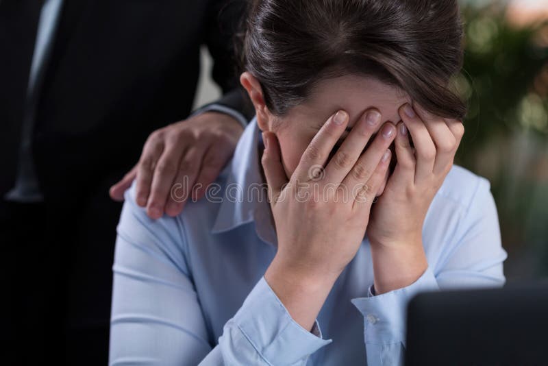 Comportamiento Inadecuado En El Trabajo Foto de archivo - Imagen de ...