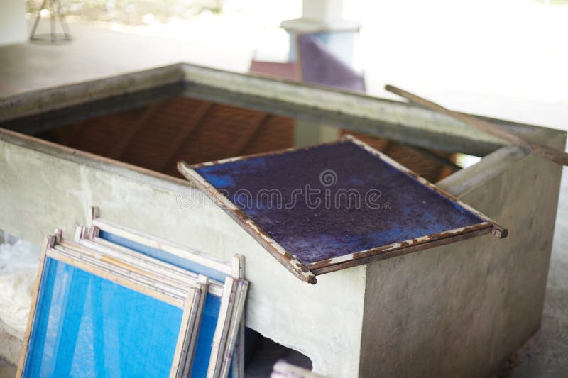 Mulberry Paper on Wooden Frame, Process Method To Made Mulberry Paper ...