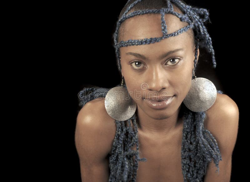 Mulher afro-americana imagem de stock. Imagem de lindo - 12834091