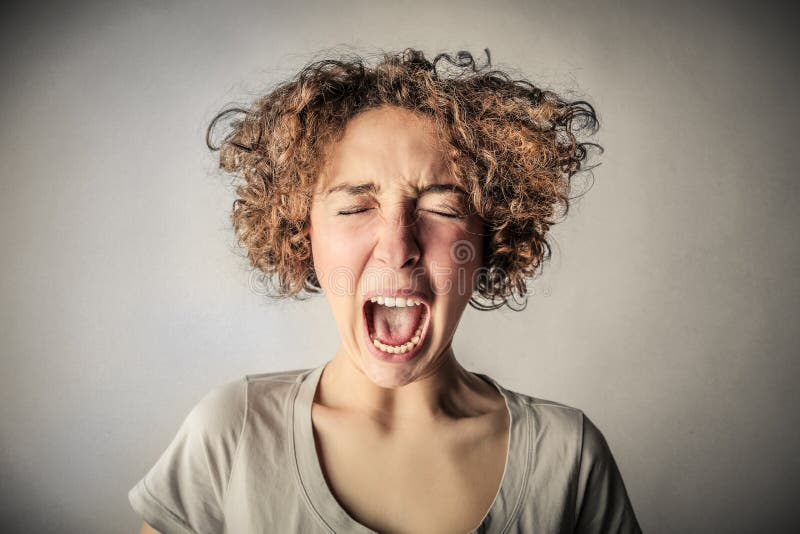 Mulher Desesperada Gritando Foto de Stock - Imagem de adolescente ...