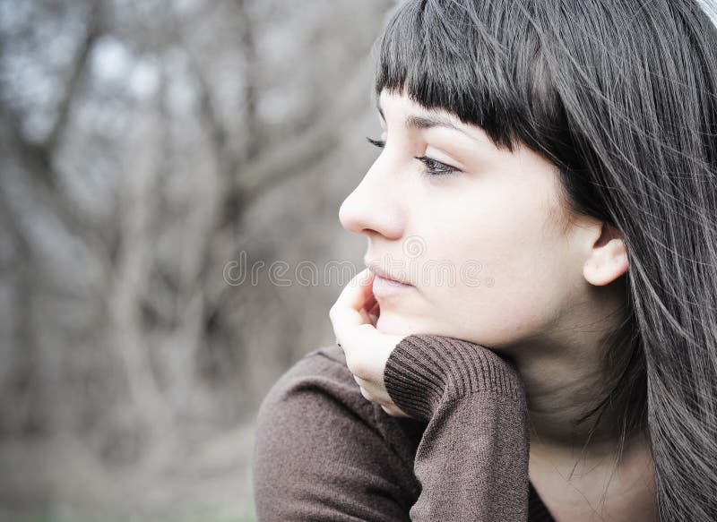 Mulher incomodada imagem de stock. Imagem de atrativo - 22803111