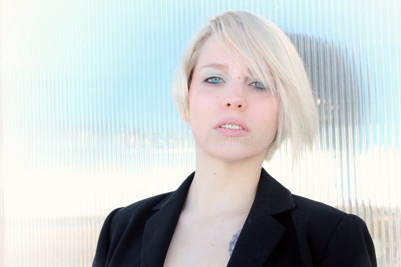 Mulher loura foto de stock. Imagem de americano, foto - 22620258