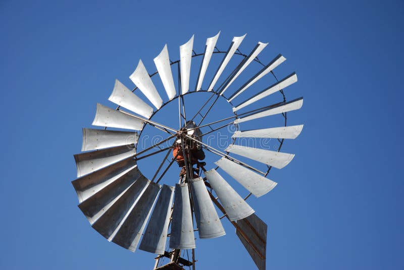 Pale del mulino a vento fotografia stock. Immagine di lamierina - 58320690