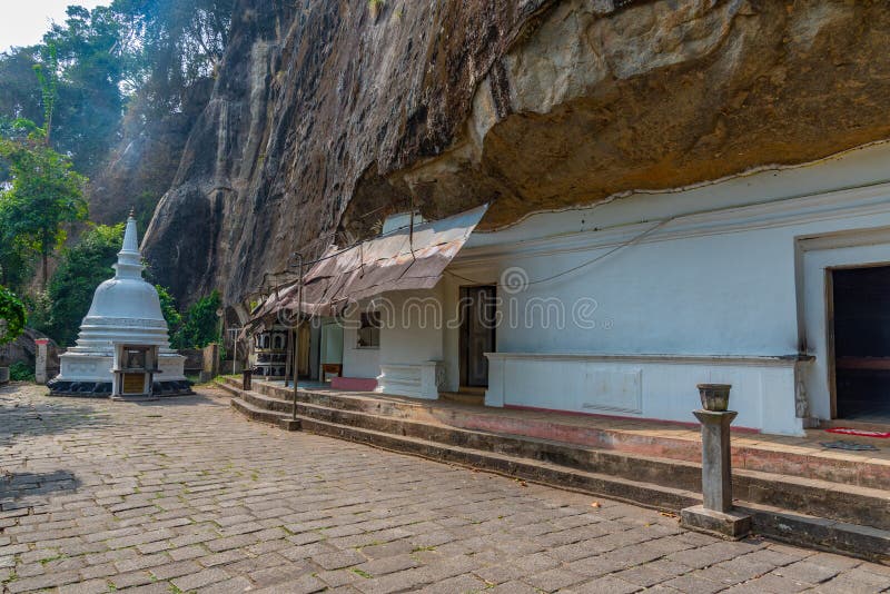 Mulkirigala Rock Temples at Sri Lanka Stock Image - Image of cave ...
