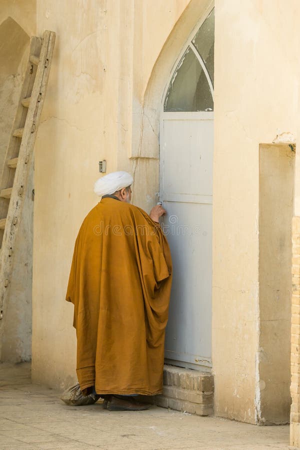 Mullah Man in Muslim Clothes Praying, Front View Editorial Photo ...