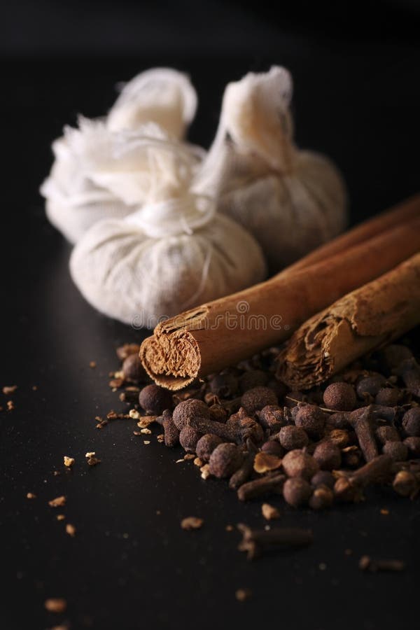 Mulled Wine Ingredients and Calico Bags. Stock Image - Image of spice ...