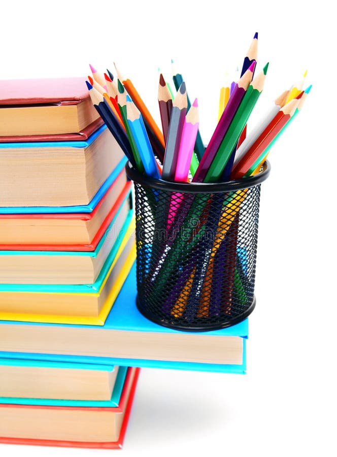 Mand Met Potloden En Pennen Op Het Boek Stock Afbeelding - Image of ...