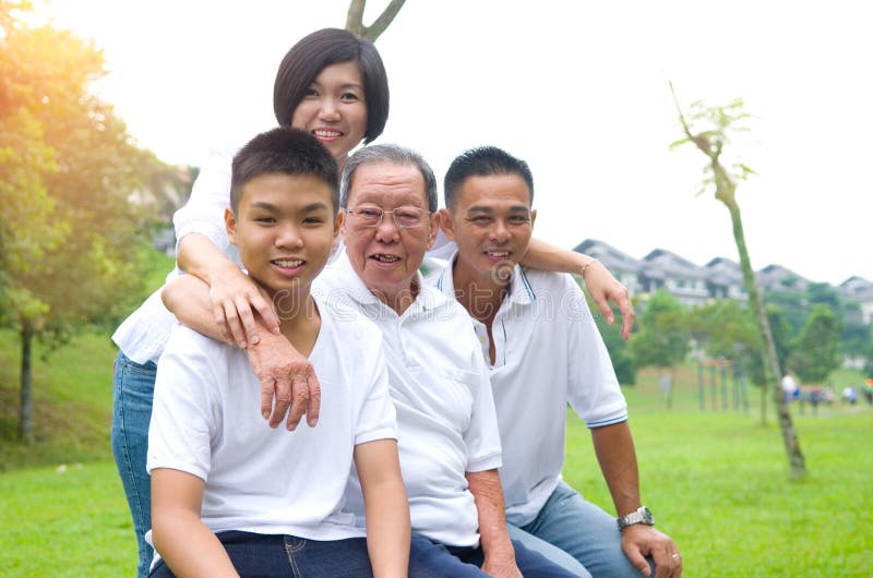 Multi-Generation Chinese Family Stock Photo - Image of parent, female ...