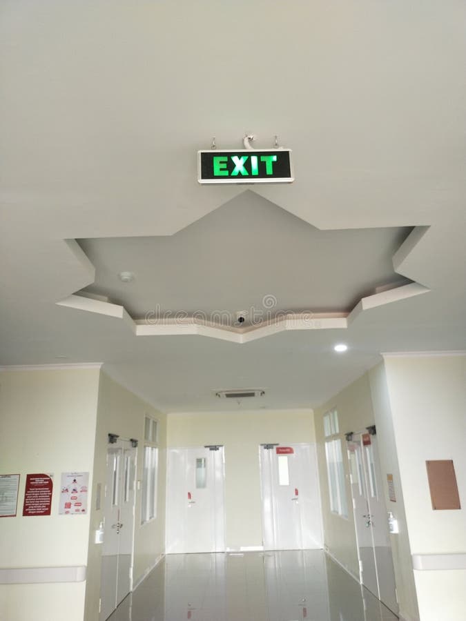 Storey Building Exit Directions Stock Photos - Free & Royalty-Free ...