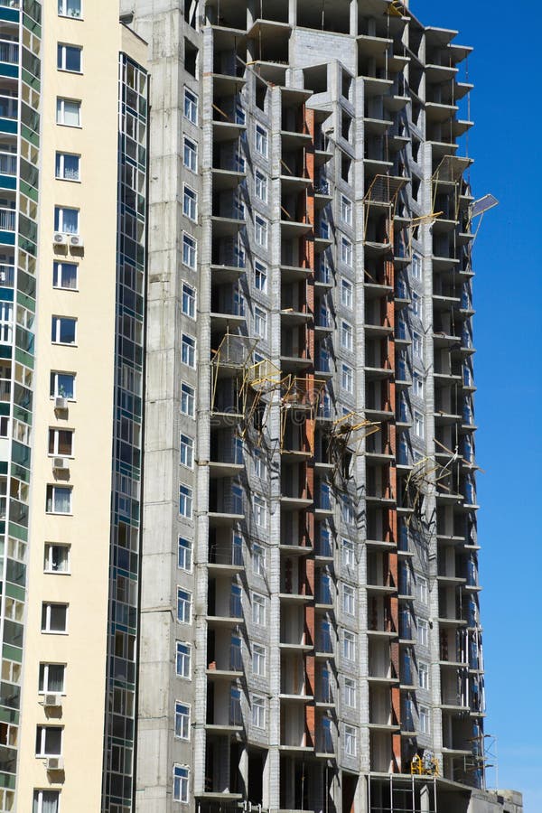 Multi-storey Residential Building Construction Stock Photo - Image of ...