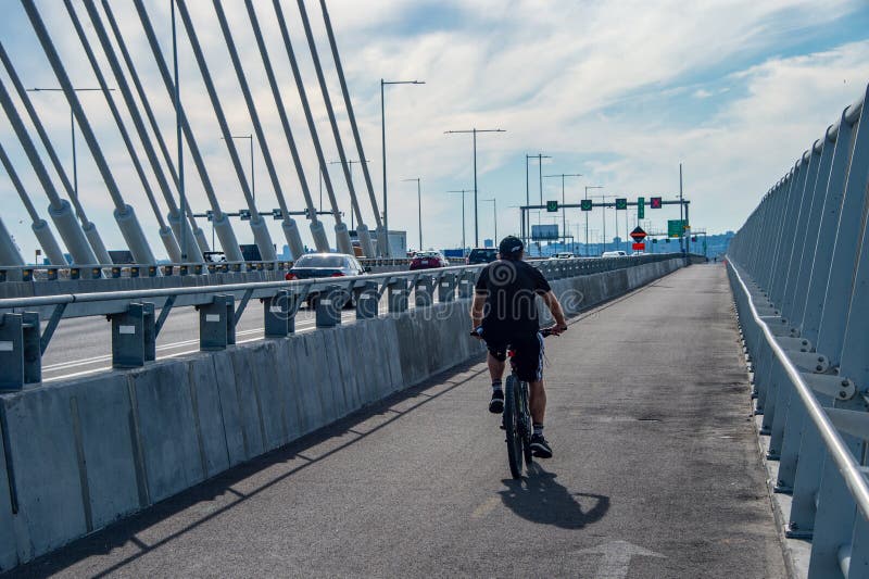 The Pathway Bridge Of Offshore Oil Rig Stock Photo - Image of ...