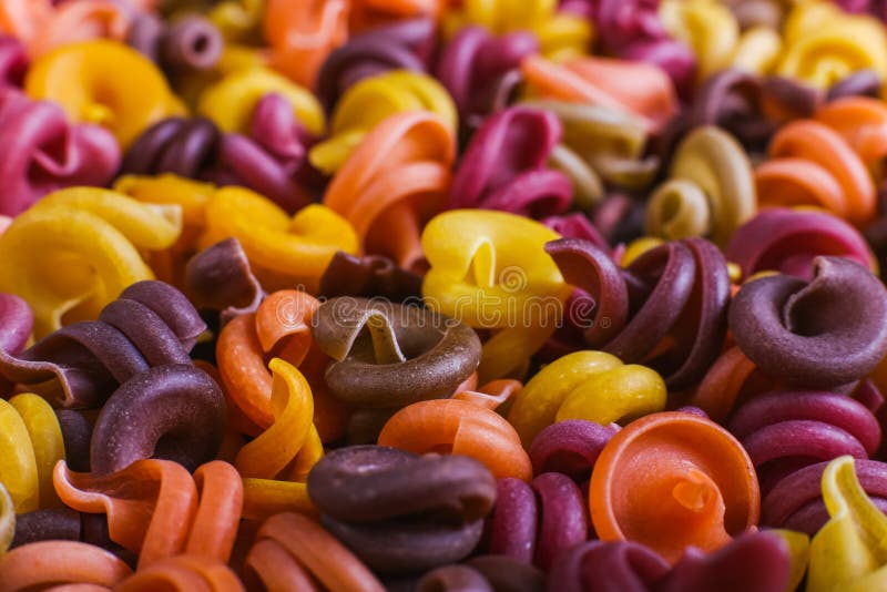 Multi-colored Macaroni of an Unusual Form with Natural Vegetable Dyes ...