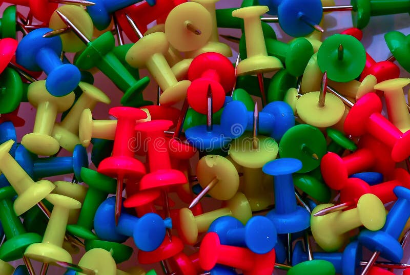 Post-It Note and Push Pin stock photo. Image of announcement - 1355630