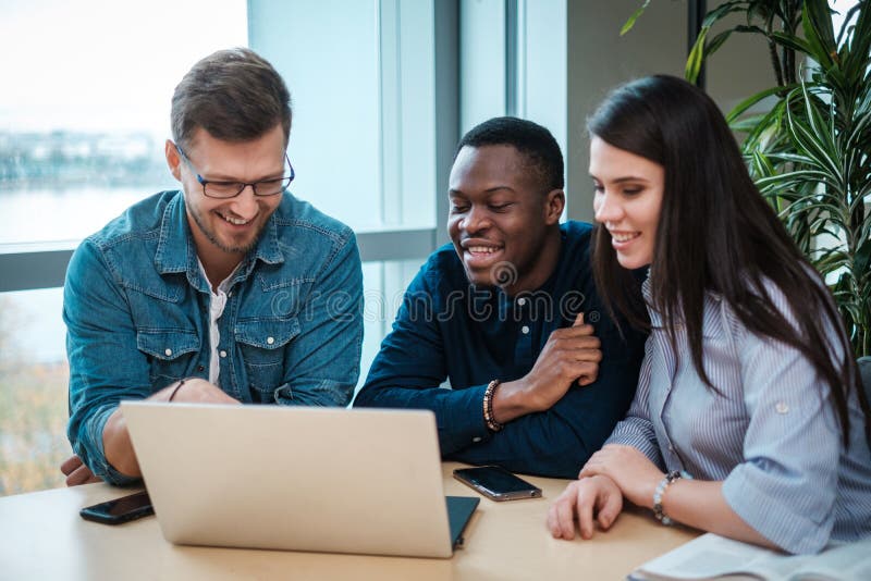 Multicultural Group of Students Discussing Project Stock Image - Image ...